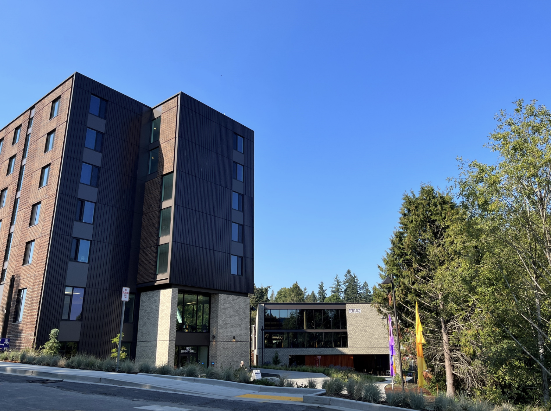 Welcome Home, Huskies! UW Bothell Unveils Phase One of Residential Life ...